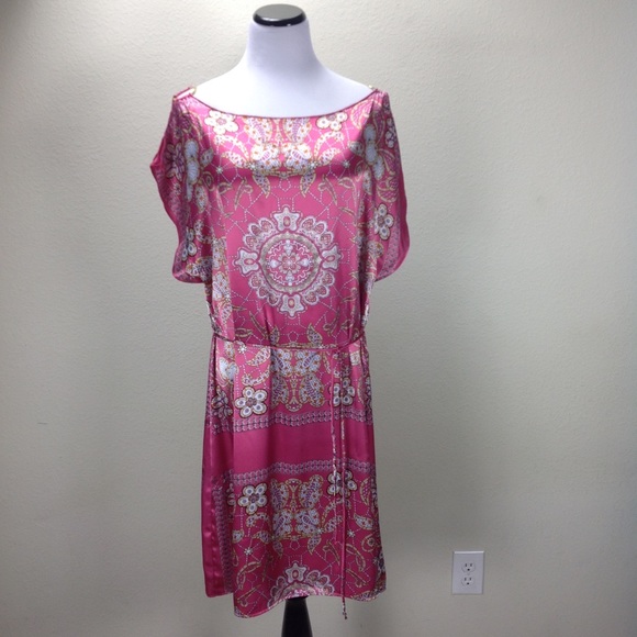 Body Central | Dresses | Body Central Pink White Cold Shoulder Mi ...